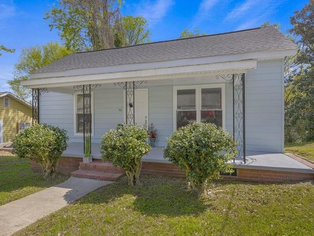 26 Pearl St, Ware Shoals, SC 29692