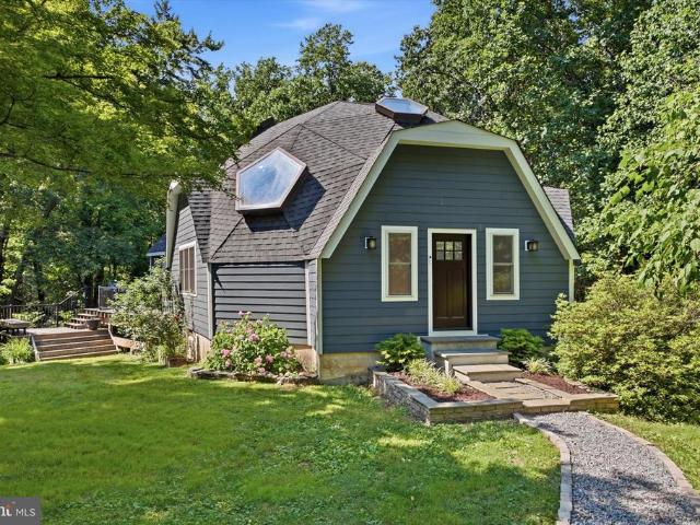 26 Pebble Drive