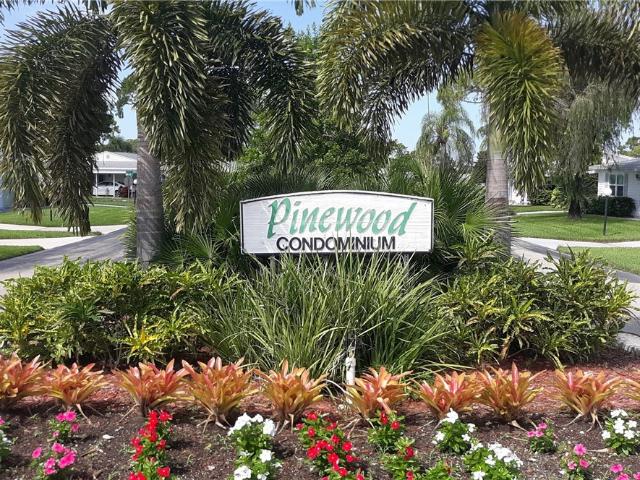 26 Pinewood Blvd, Lehigh Acres, FL 33936 | MLS #225048