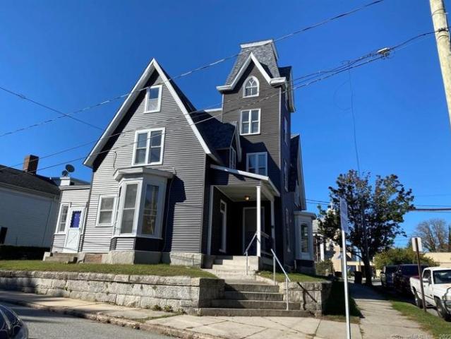 26 Prospect St #2 New London, CT 06320