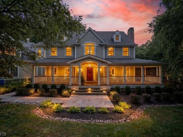 26 Pruner Farm Rd, Tewksbury Township, NJ 08833