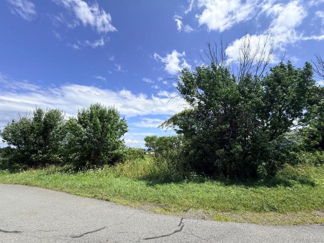 26 Quaker Hill Road