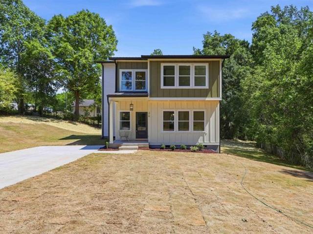 26 Queen St, Fountain Inn, SC 29644