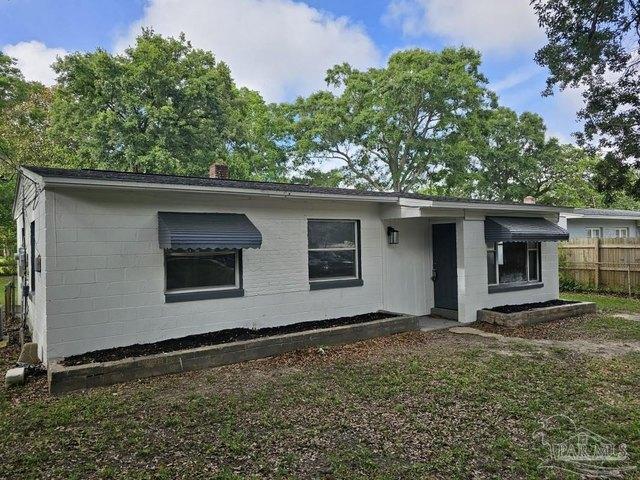 26 Randolph Dr, Pensacola, FL 32506