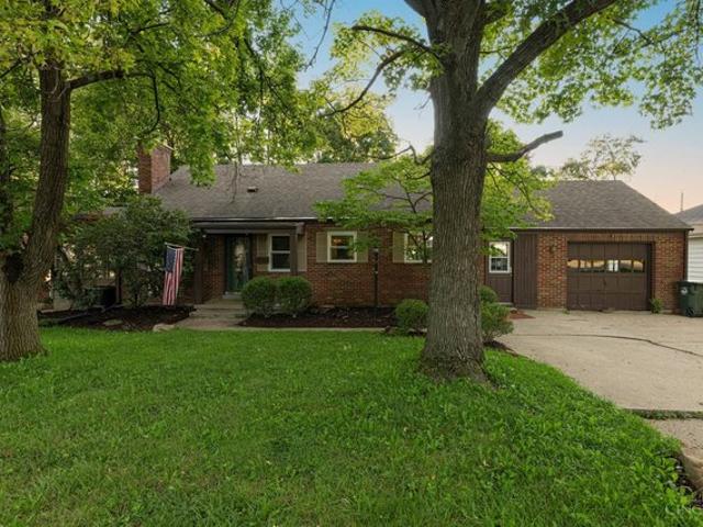 26 Redbud Dr, Middletown, OH 45042