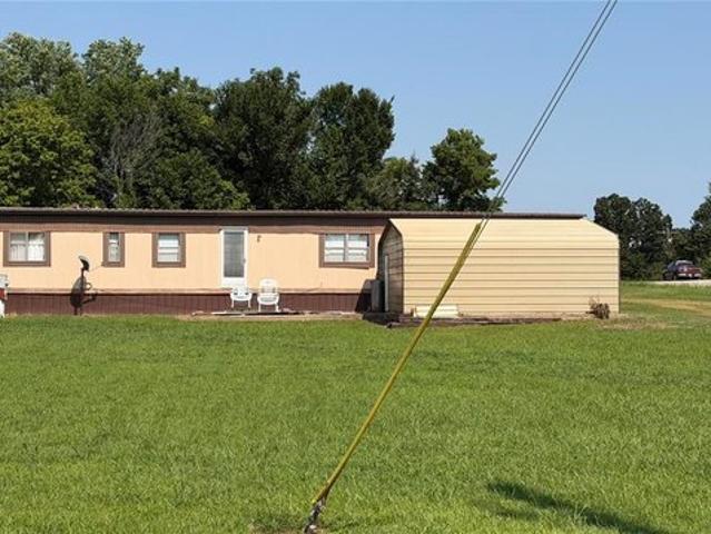 26 Ripley 160E, Naylor, MO 63953