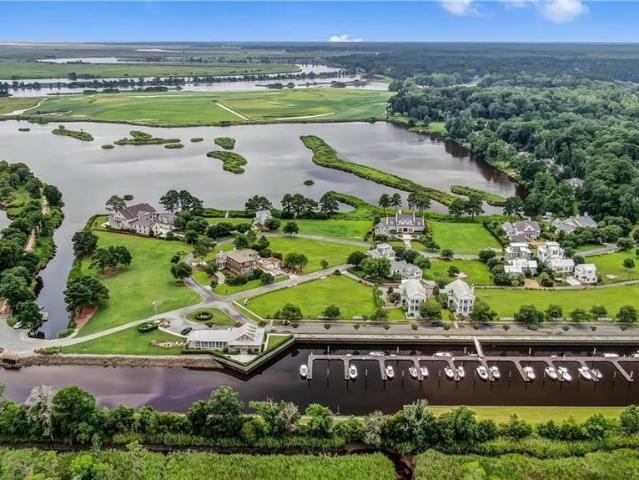 26 Riverview Drive