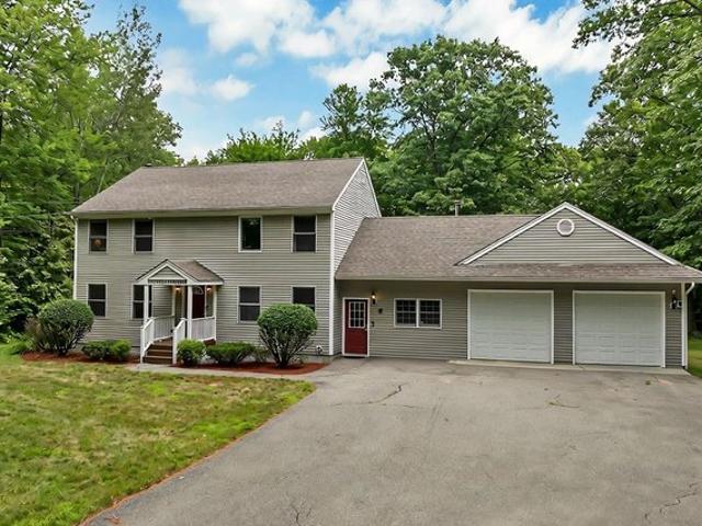 26 Robin Way, Meredith, NH 03253