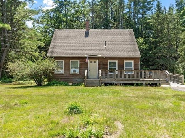 26 Royalston Rd N, Winchendon, MA 01475