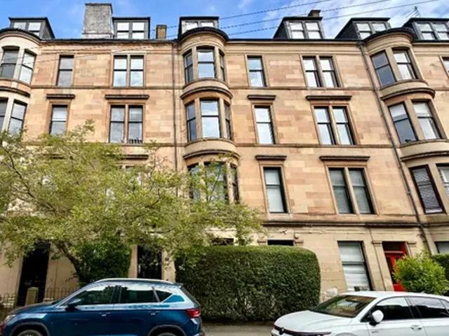 26 Ruthven Street, Glasgow, G12 9BT, United Kingdom | 4 bed apartment for rent #167773293 | Rentberry