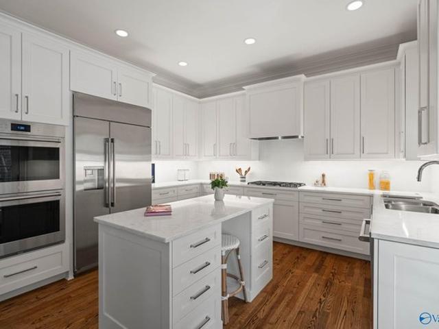 26 Saint James Sq SE, Huntsville, AL 35801