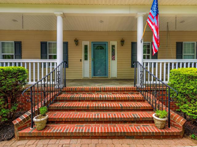 26 Shadymont Drive
