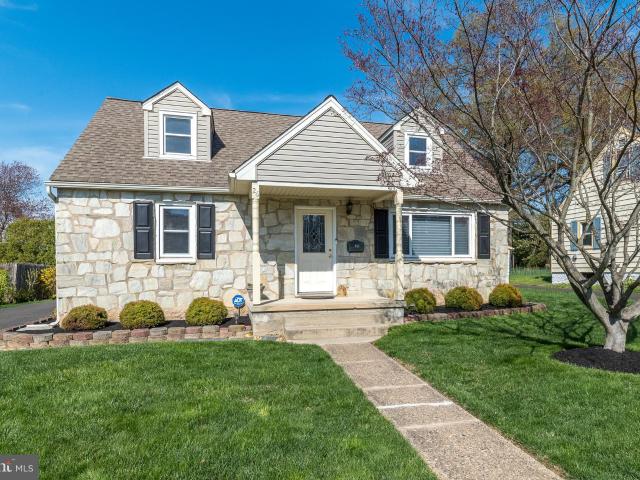 26 Shirley Rd, Hatboro, PA 19040 | MLS #PAMC2174 | Compass