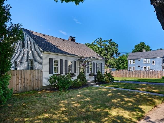 26 Smith St