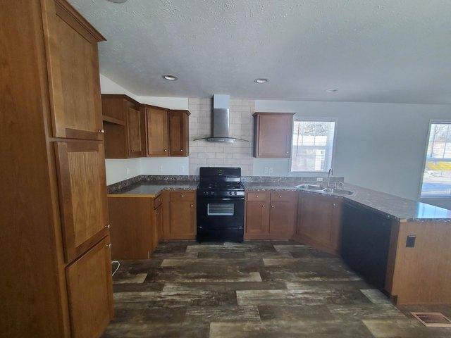 26 Sparrow Hill Dr Unit 368, Orion, MI 48359