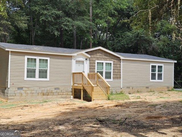 26 Spring Lake Dr, Hawkinsville, GA 31036