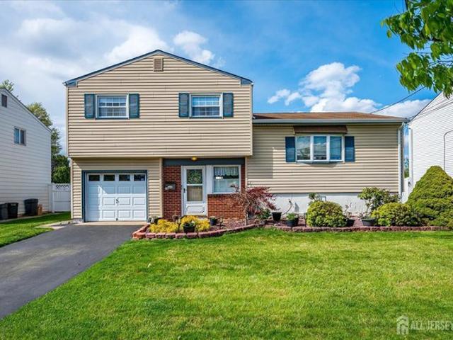 26 Stima Ave, Carteret, NJ 07008