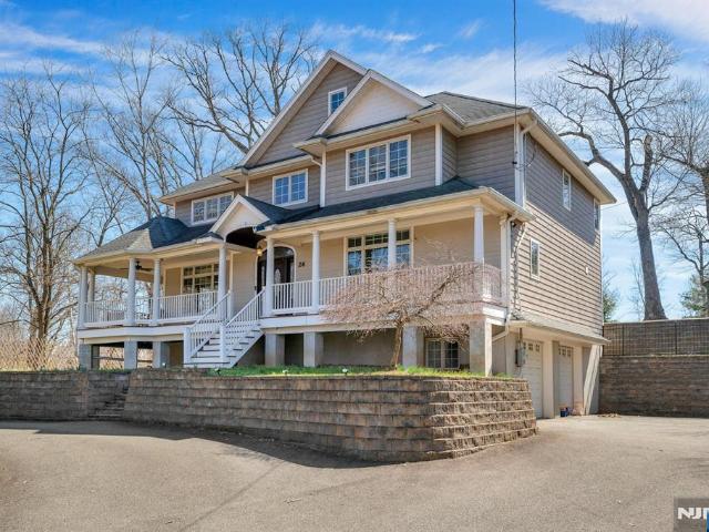 26 Sunset Road