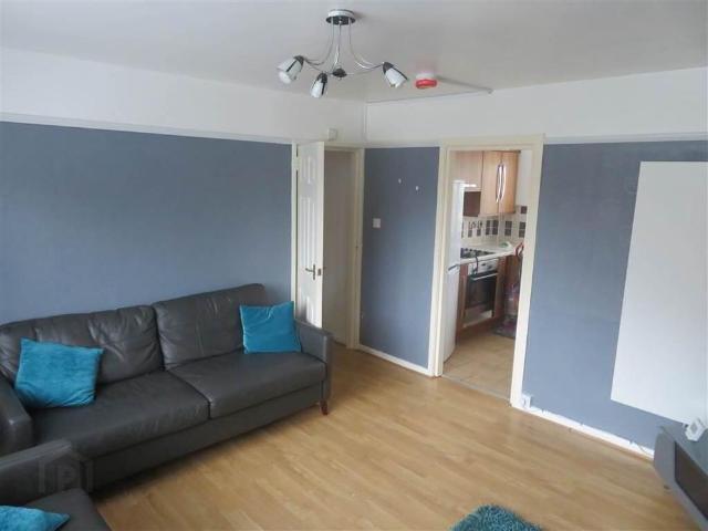 26B Inishowen Drive, Belfast, BT10 0EU
