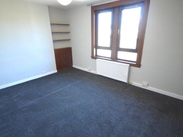 26e Moncur Crescent, Coldside, Dundee