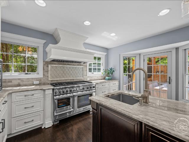 26W373 Churchill Road