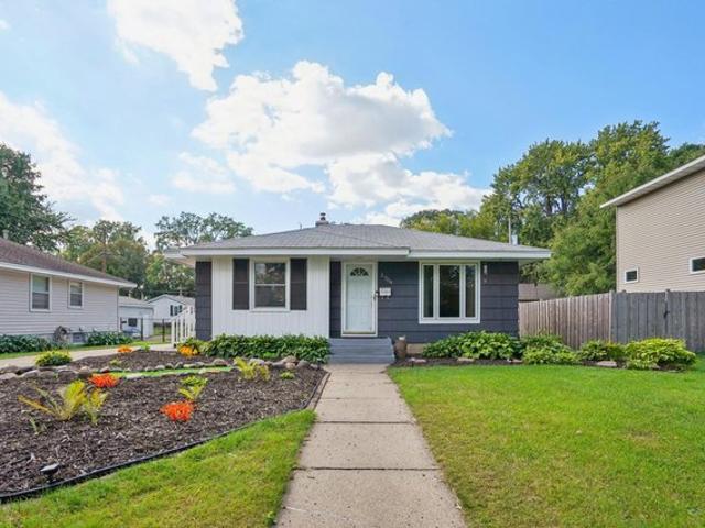 2704 Alabama Ave S, Saint Louis Park, MN 55416