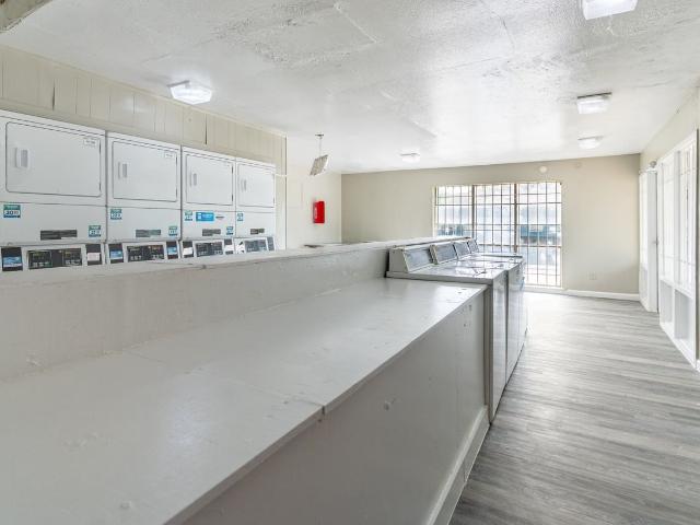 2704 CDMX Studio Apartment for Rent at 2704 S Cockrell Hill Rd, Dallas, TX 75211