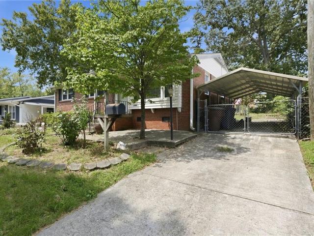 2704 Dumont Drive