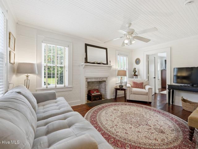 2704 Farm Life School Road