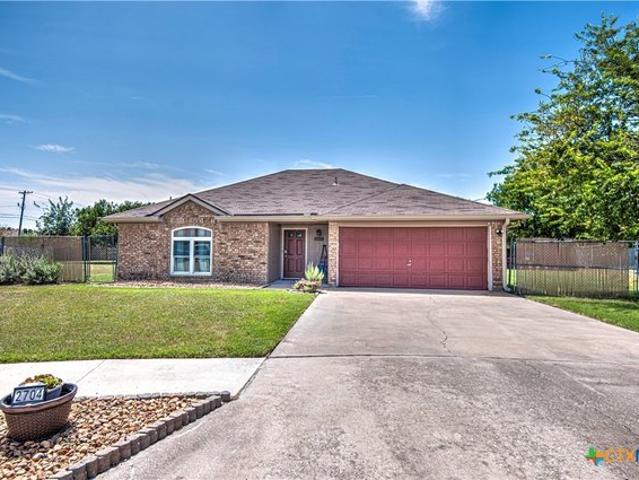 2704 Poage Cir, Killeen, TX 76543