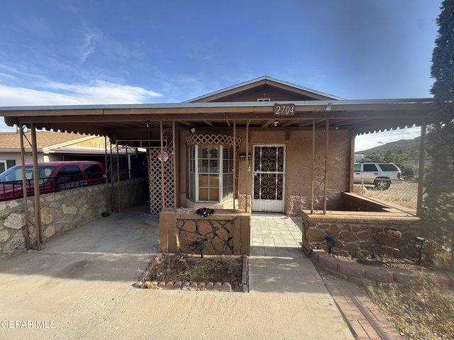 2704 Porter Ave, El Paso, TX 79930