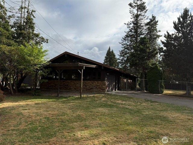 2704 th Avenue Ct E, Edgewood, WA 98372