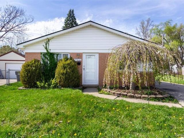 27050 Debra Ct, Taylor, MI 48180