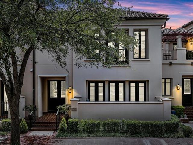 2705 Museum Way, Fort Worth, TX 76107