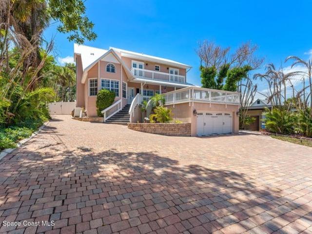 2705 N Indian River Dr, Cocoa, FL 32922