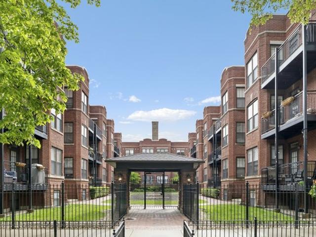 2705 N Mildred Ave Apt 3C, Chicago, IL 60614