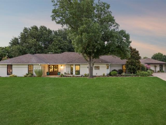 2705 N Quail Run Ct, Southlake, TX 76092