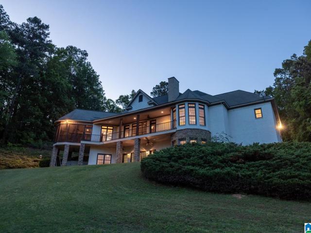 2705 Nanyehi Drive