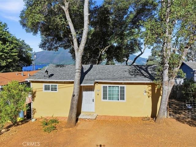 2705 Oakhurst Ave, Clearlake, CA 95422