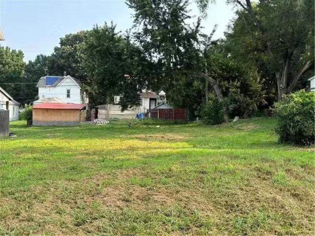 2705 Olive Street, Saint Joseph, MO 64507 653910806