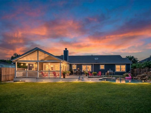 2705 Cedar Dr, La Marque, TX 77568