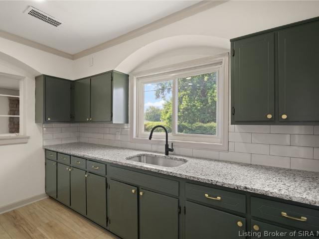 2705 Charlestown Road