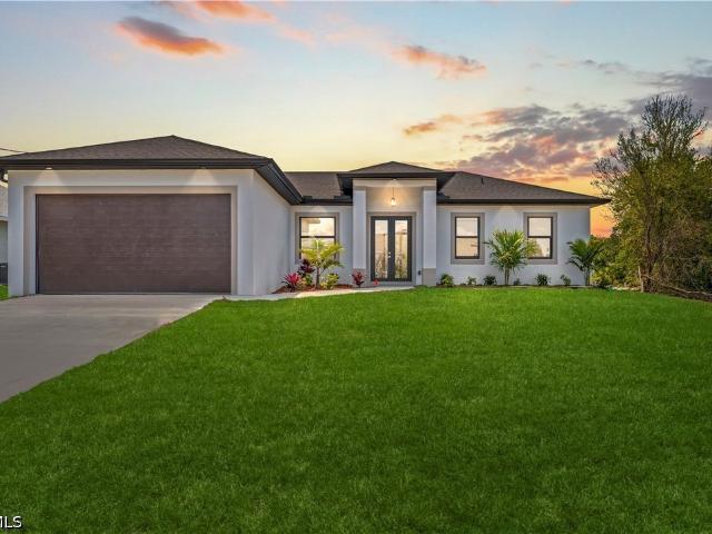 2705 Darlene Pl, Lehigh Acres, FL 33971 | MLS #2026019