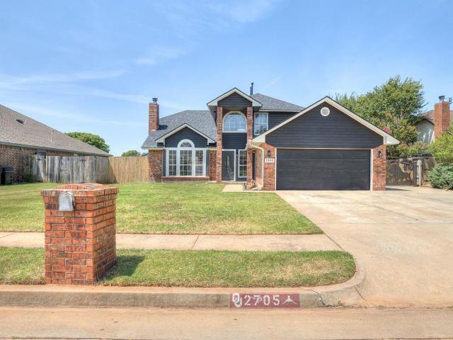 2705 E Hills Drive
