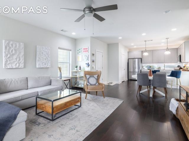 2705 Halcyon Dr 7, Austin, TX