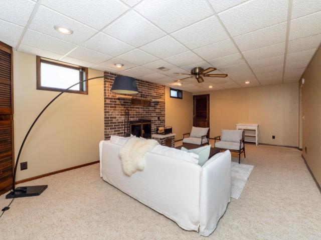2705 Larch Ln N, Plymouth, MN 55441 | MLS #7091