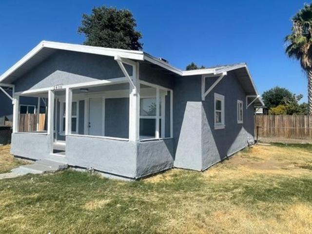 2705 Puder St, Bakersfield, CA 93306