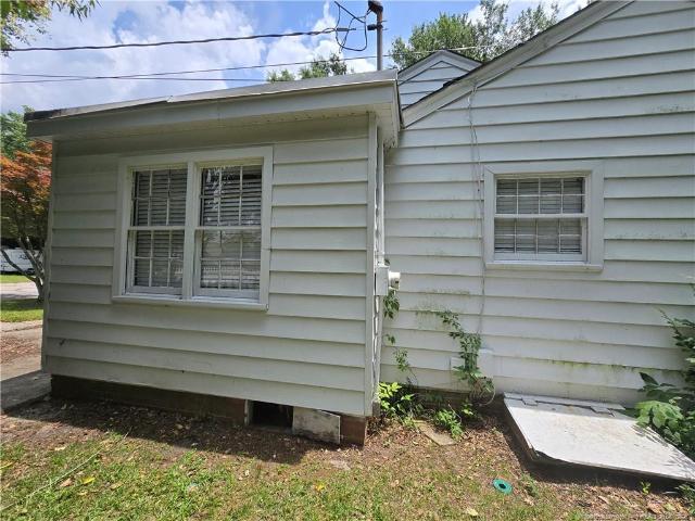2705 Pecan