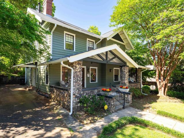 2705 S Caldwell Avenue