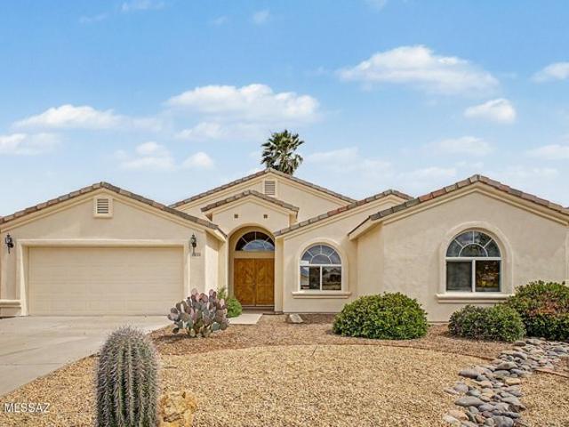 2705 S Chipshot Dr, Green Valley, AZ 85614